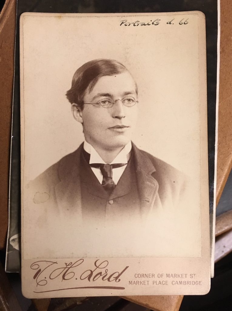 M. R. James i njegove priče o duhovima – grammaticus