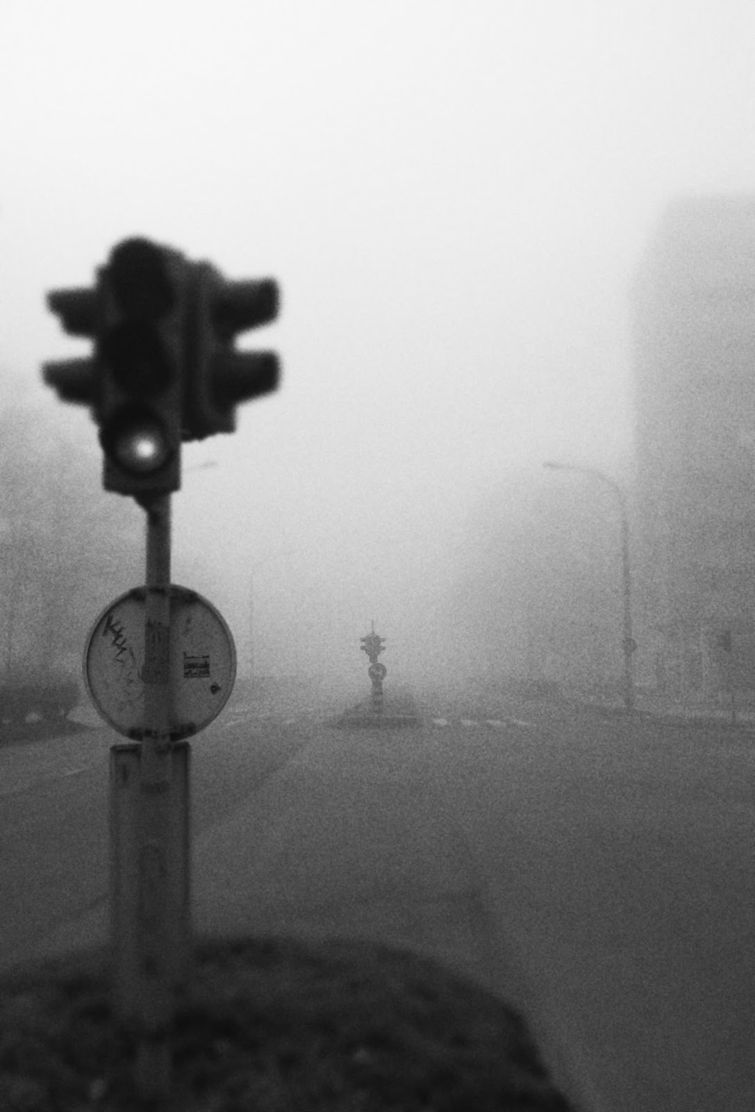 Words to describe foggy weather – grammaticus